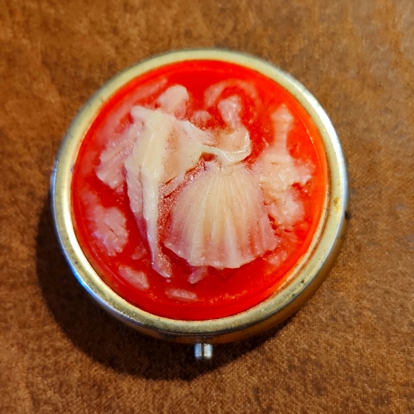 Jewelry | Vintage Cameo Style Pill Box | Poshmark